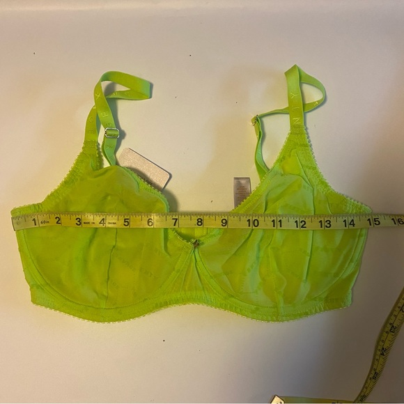 Savage X Fenty | Intimates & Sleepwear | Savage X Fenty Bra Flocked ...